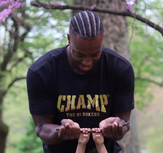 Black and Gold Crew Neck T-Shirt – Champ The #1 Boxers